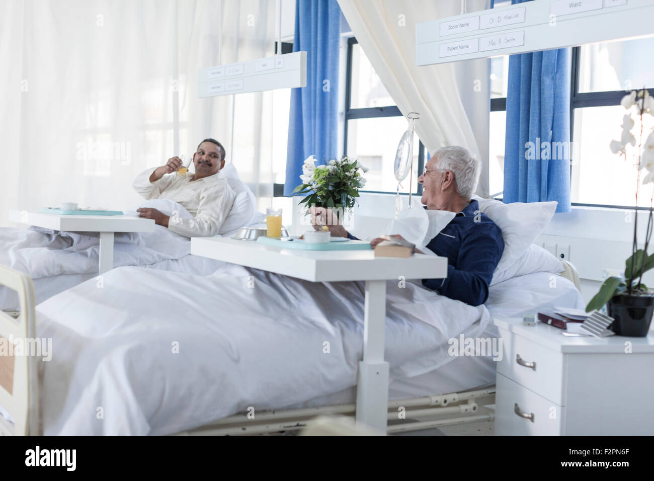 Two patients in hospital room Stock Photo - Alamy