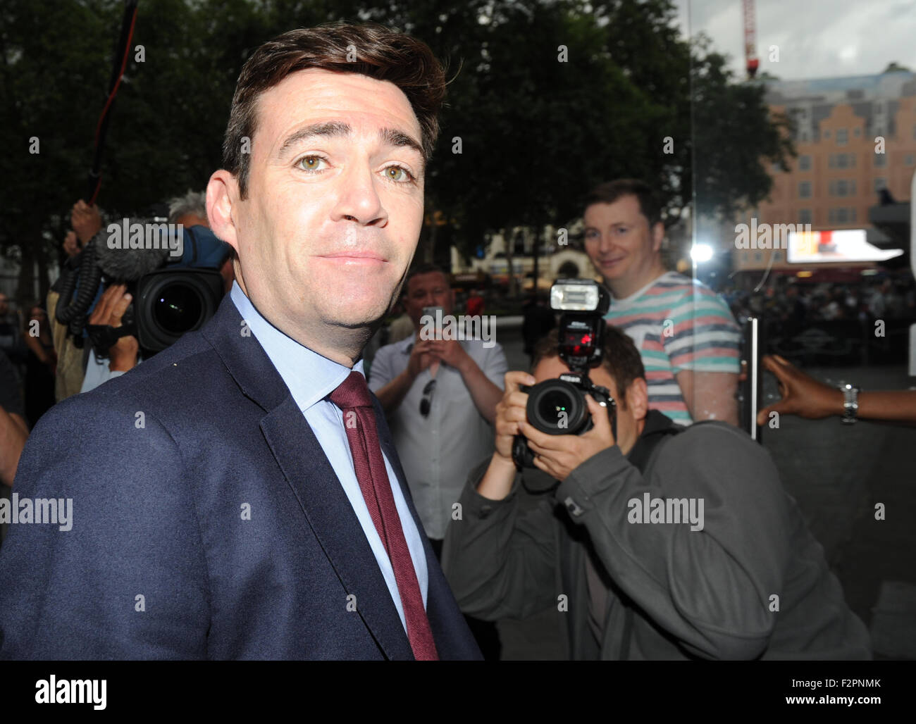Labour leadership candidates hi-res stock photography and images - Alamy