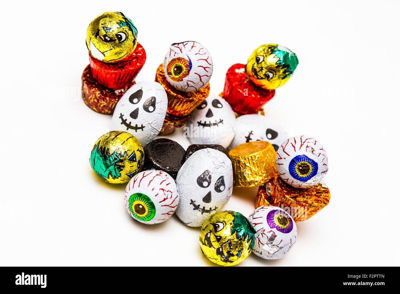 A pile of wrapped chocolate Halloween Candy Stock Photo - Alamy
