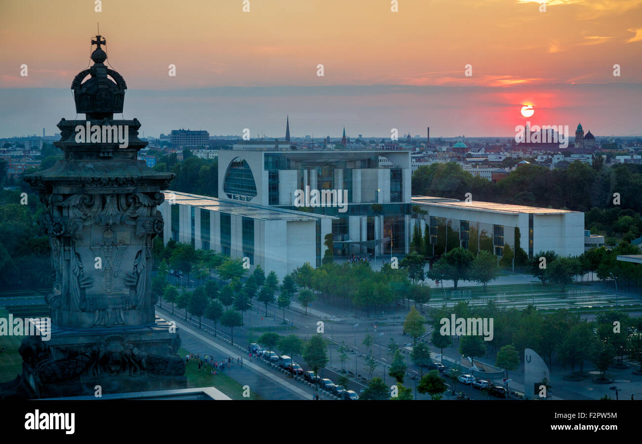 Federal Chancellor's Office building, Berlin, Germany at dusk sunset ...