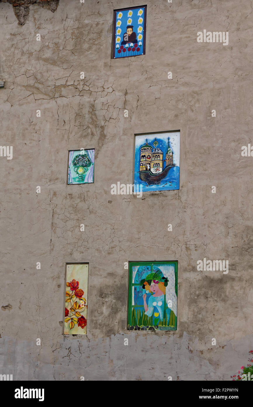 Vandal painting hi-res stock photography and images - Alamy