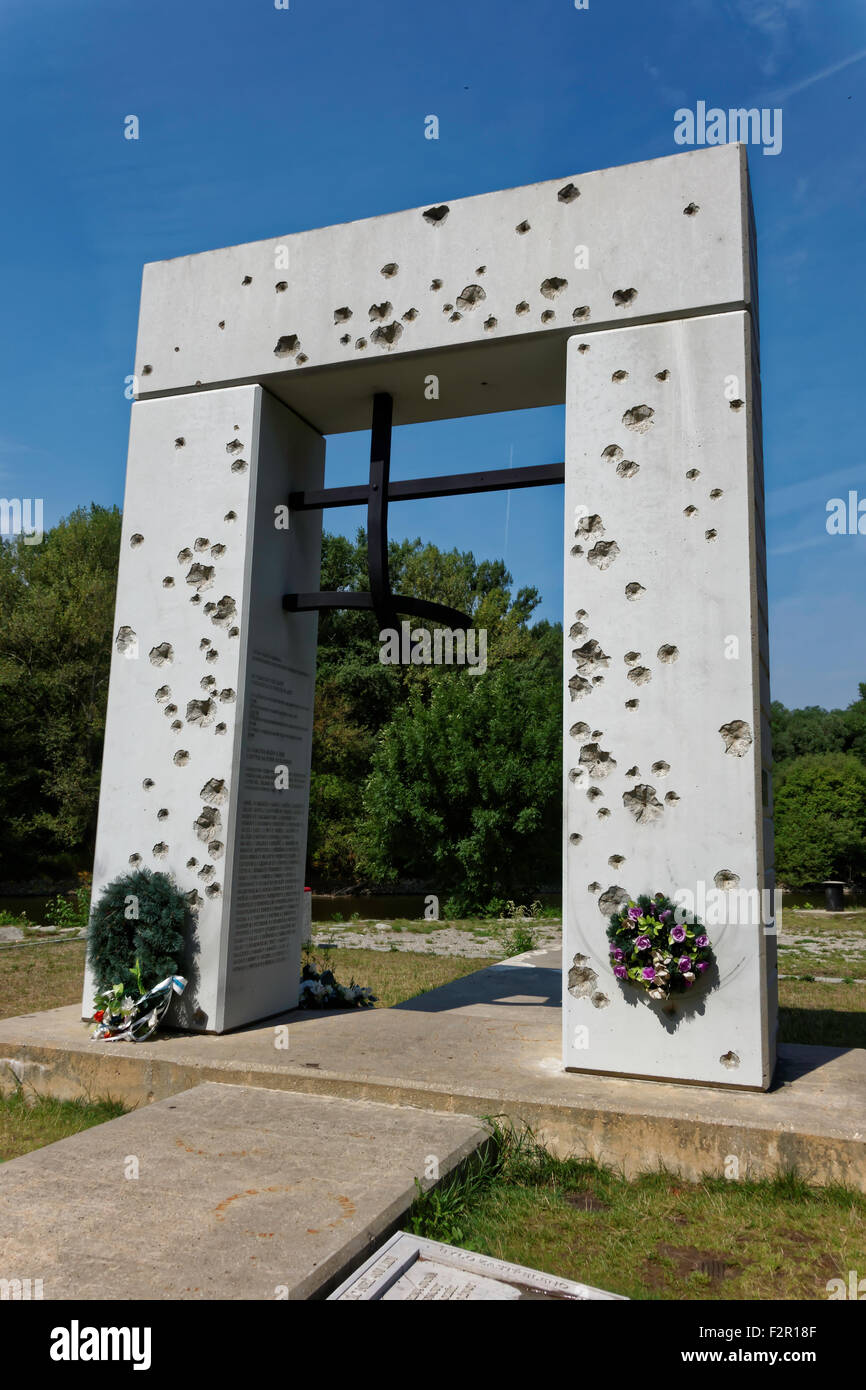 Curtain gate hi-res stock photography and images - Alamy