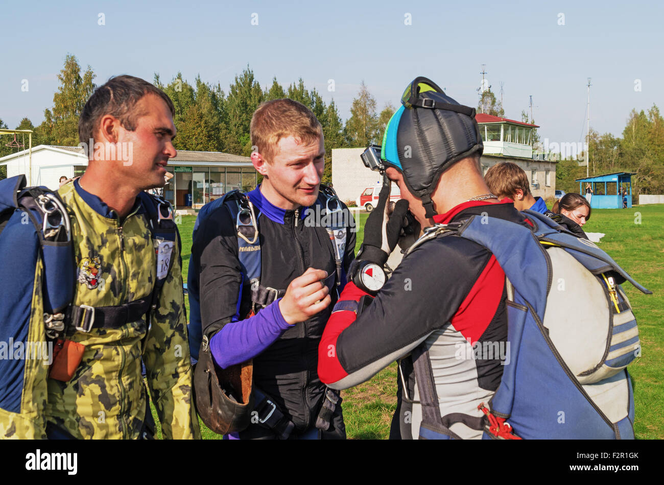 Parachutists - 2014. Portrait of parachutists Stock Photo - Alamy