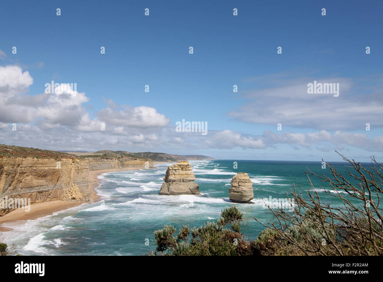 Twelve Apostles (limestone stacks), Great Ocean Road in Victoria ...