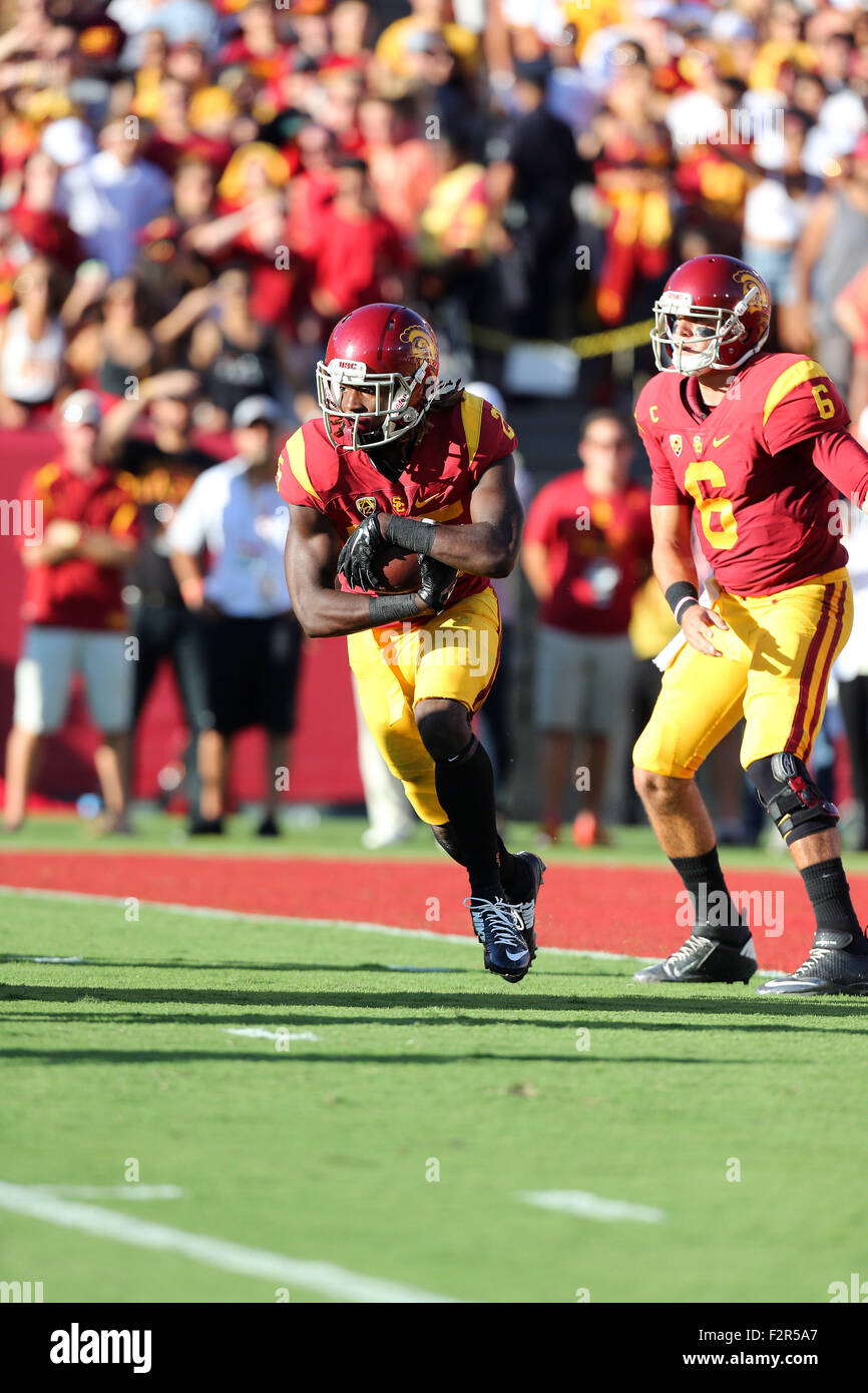 September 19, 2015 USC Trojans running back Tre Madden #23 carries the ...