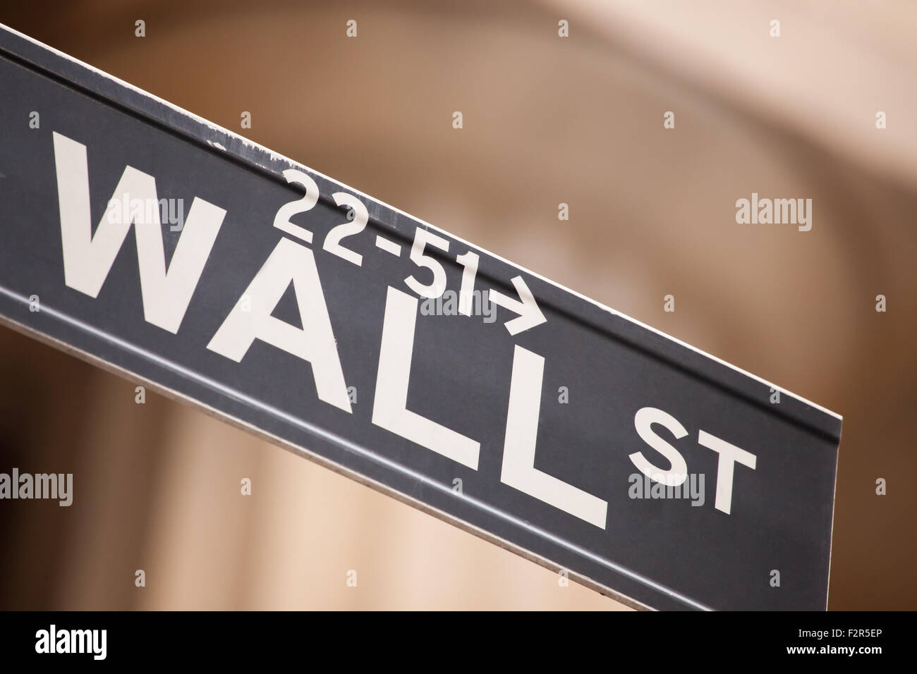 Road sign for wall street in New York City Stock Photo - Alamy