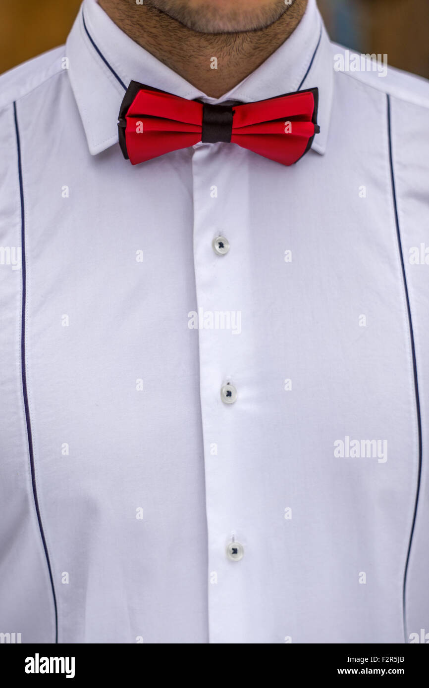Bowtie and shirt hi-res stock photography and images - Alamy