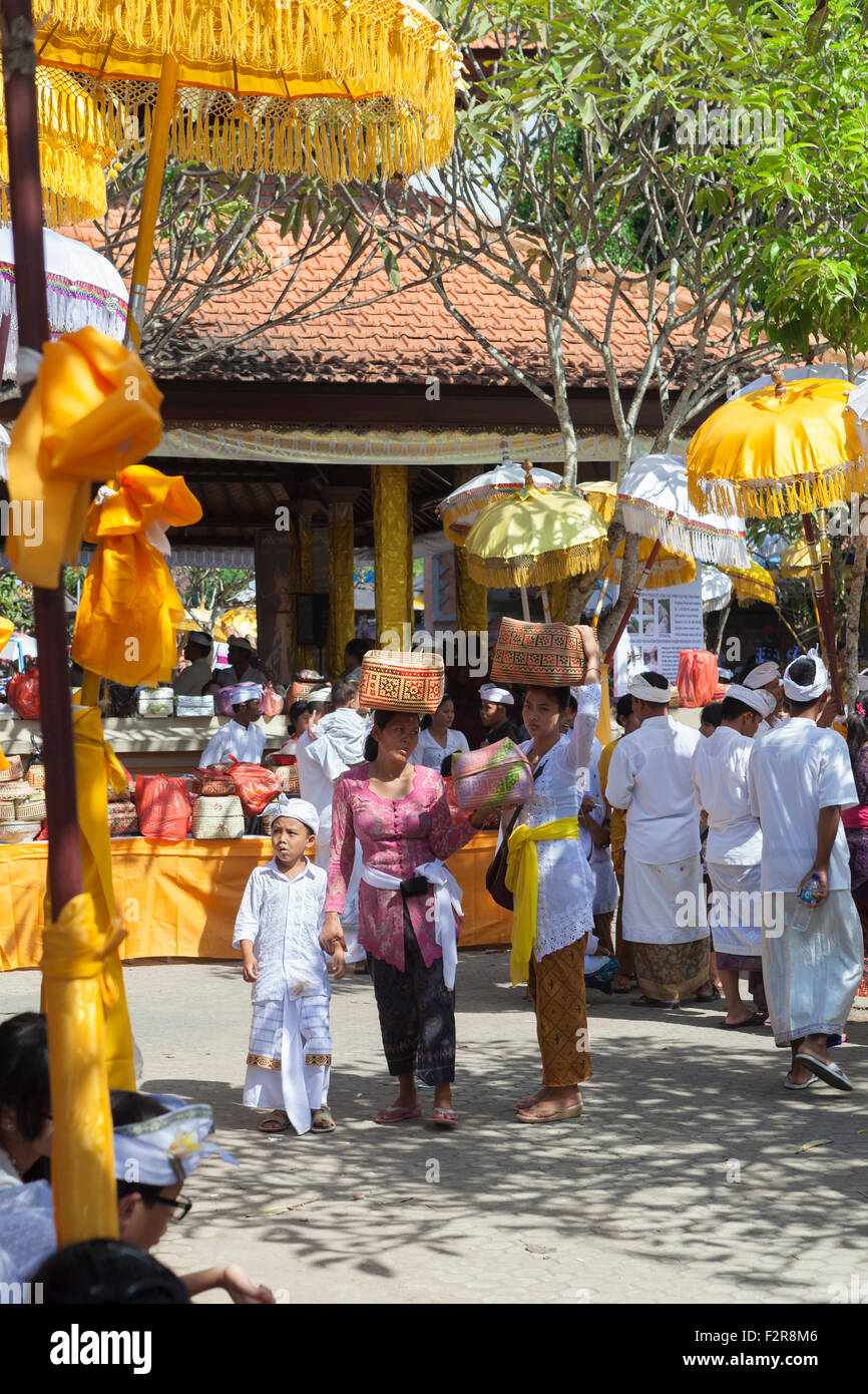 Celebrations during the festival of Kuningan at a temple in Mas, Bali ...