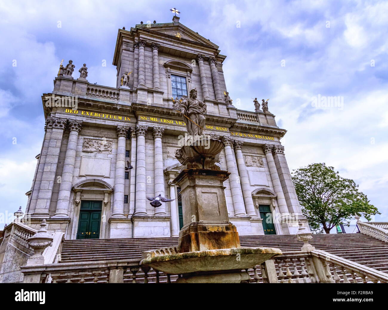 St ursus cathedral hi-res stock photography and images - Alamy