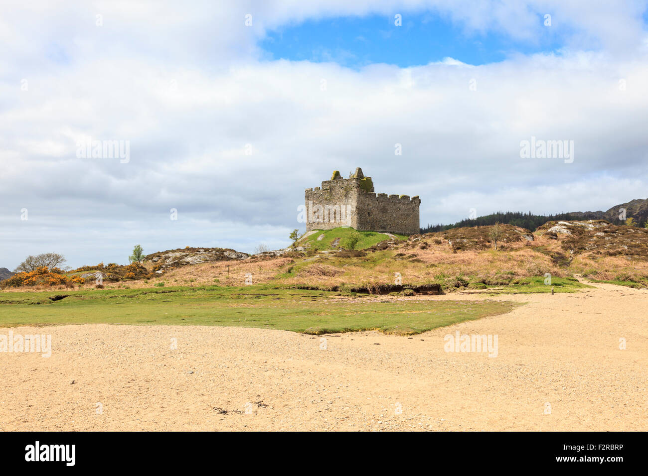 Sandy castle hi-res stock photography and images - Alamy