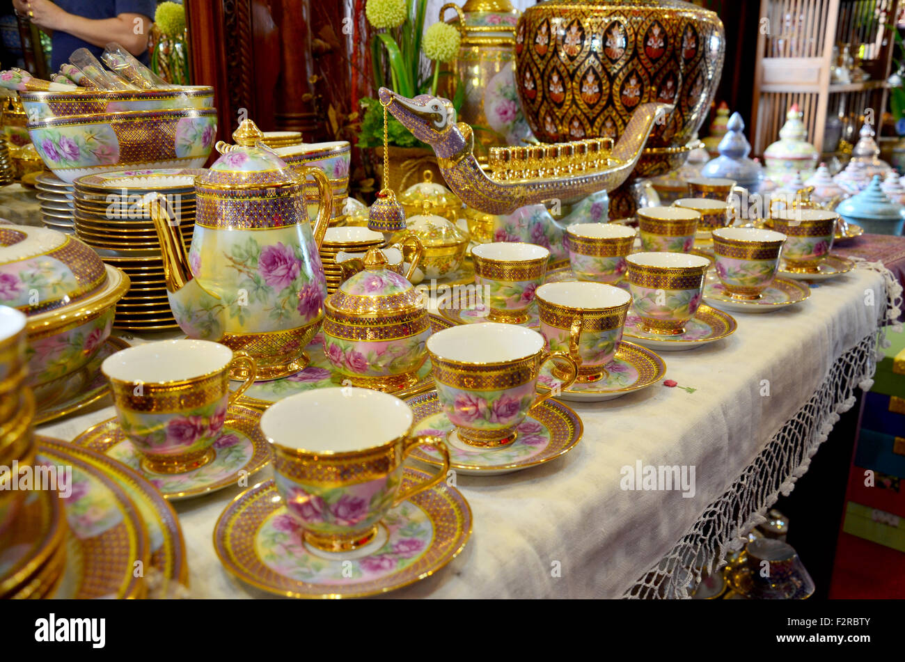 An antique thai benjarong ceramic hi-res stock photography and images ...