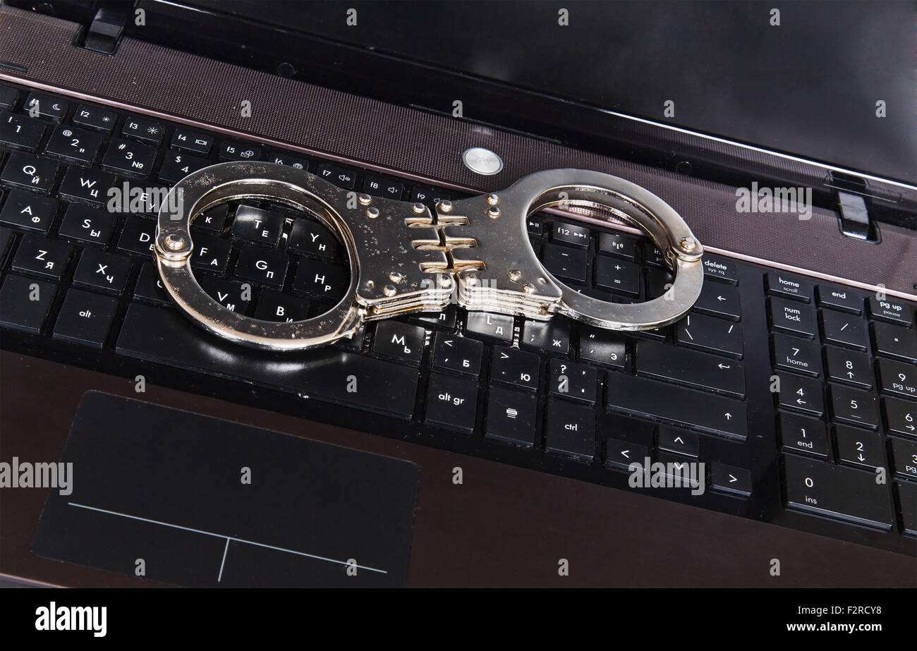 Police office handcuffs hi-res stock photography and images - Alamy