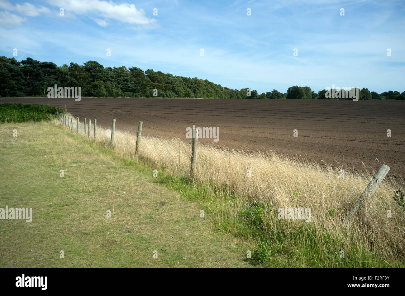 Fenced off hi-res stock photography and images - Alamy