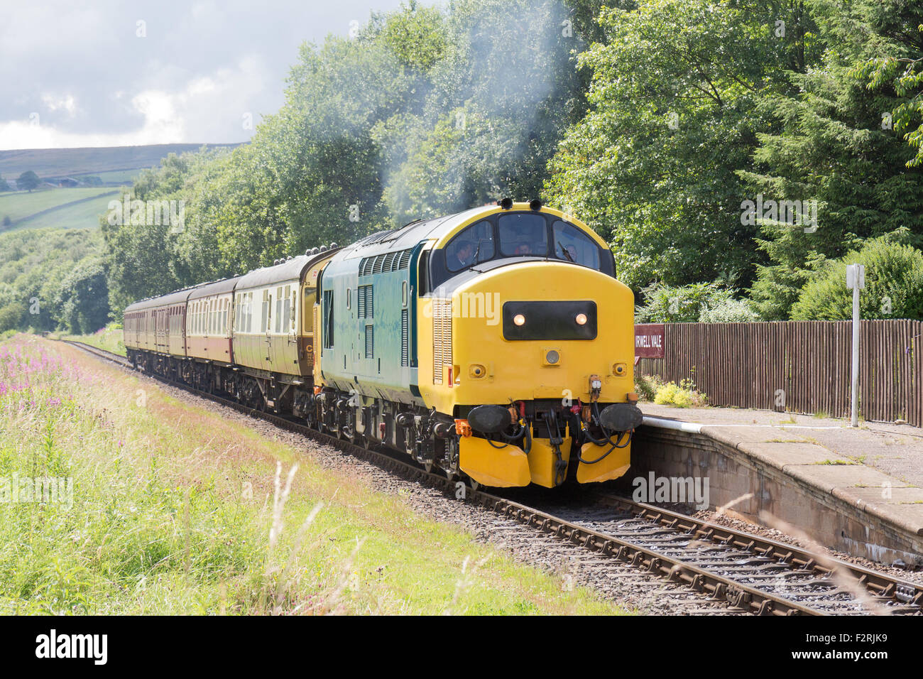 Train preserved railway railways hi-res stock photography and images ...