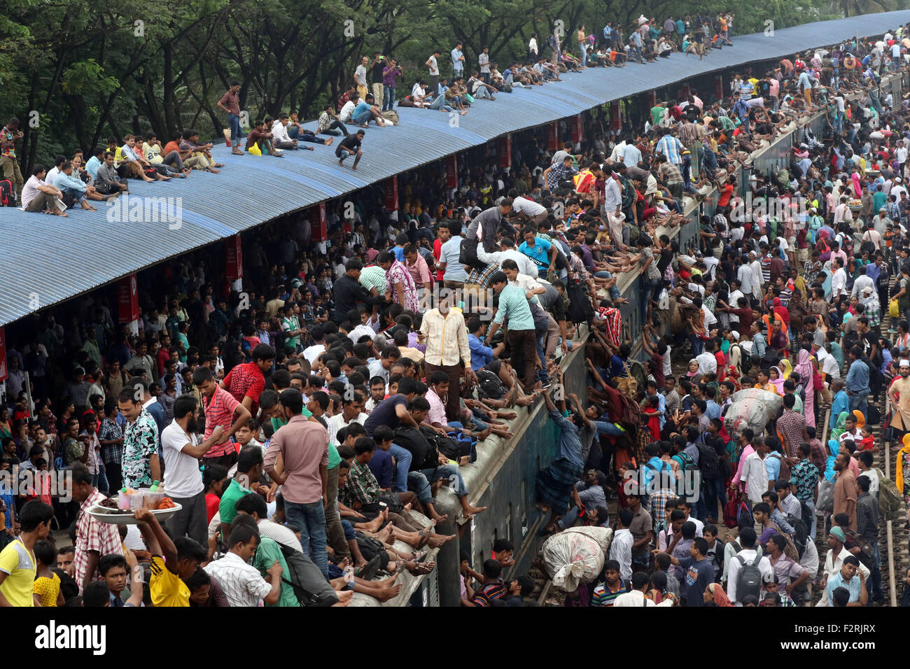 Dhaka bangladesh 23rd sep 2015 hi-res stock photography and images - Alamy