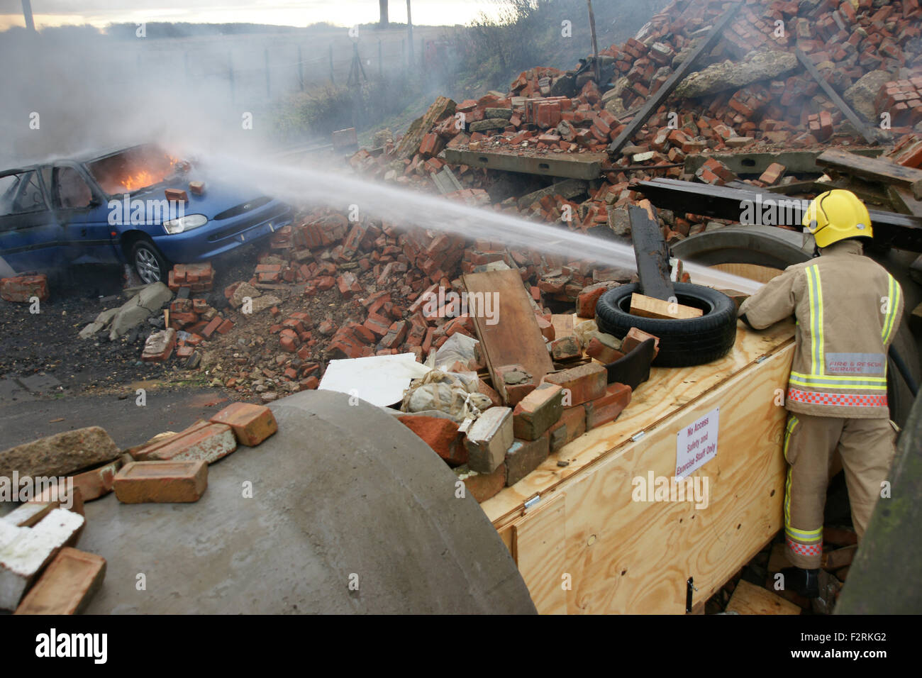 Fighter bomb hi-res stock photography and images - Alamy