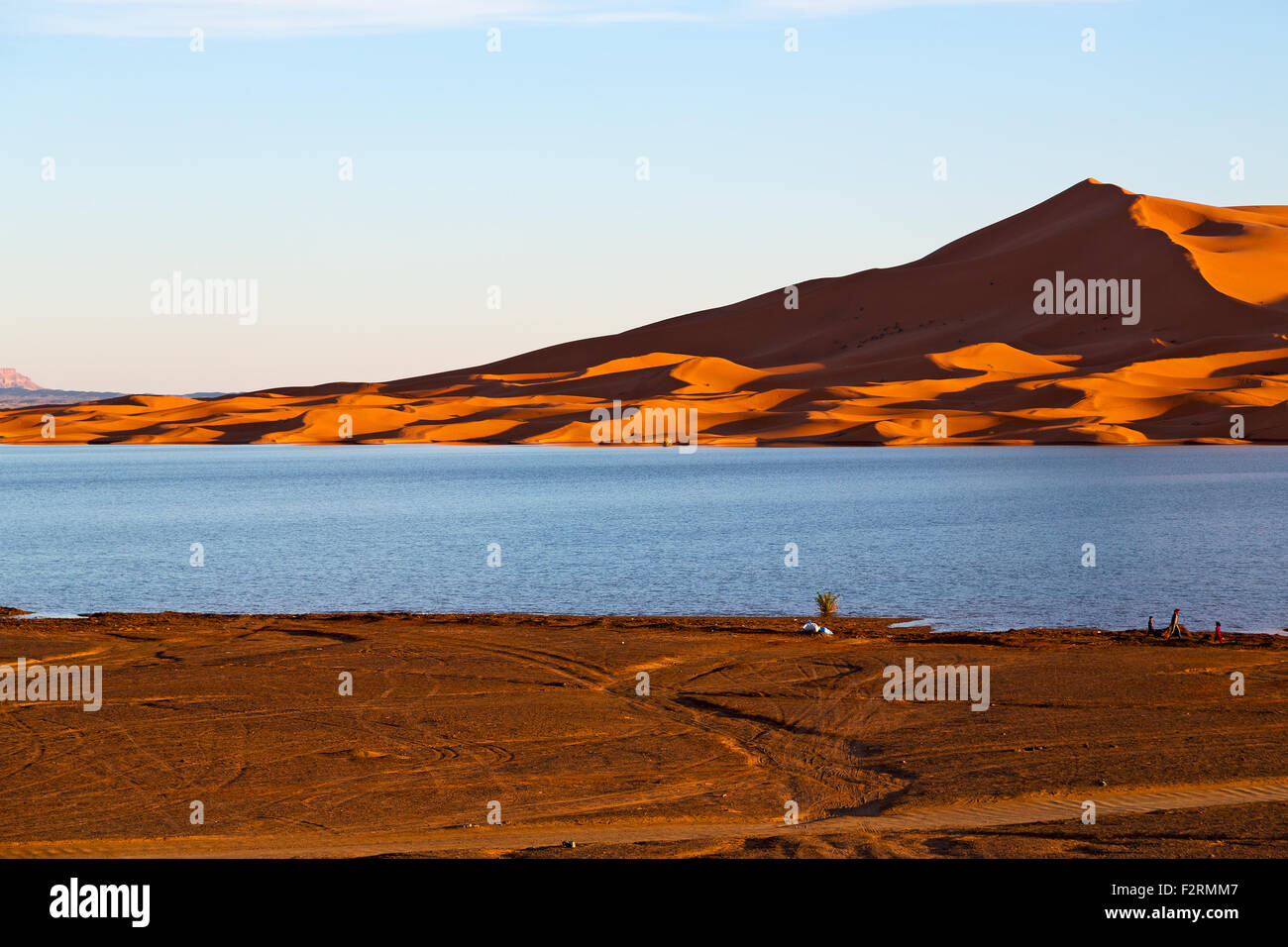 sunshine in the desert of morocco sand and lake dune Stock Photo - Alamy