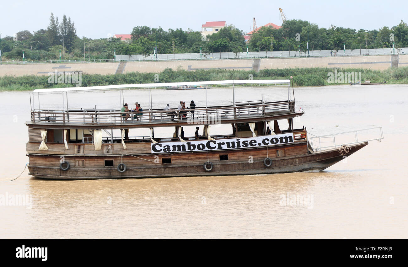 Boat mekong river hi-res stock photography and images - Alamy