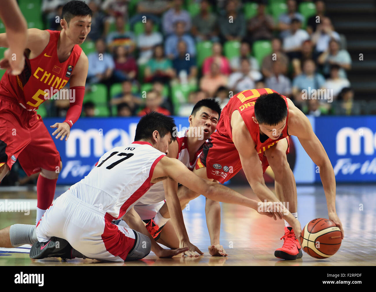 Changsha, China's Hunan Province. 23rd Sep, 2015. Zhou Peng(1st, R) of ...