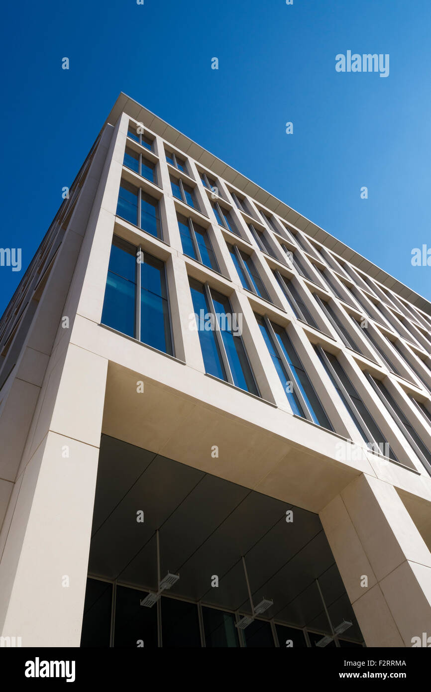 No.1 St. Peter's Square building (Glenn Howells architects, 2014). St ...