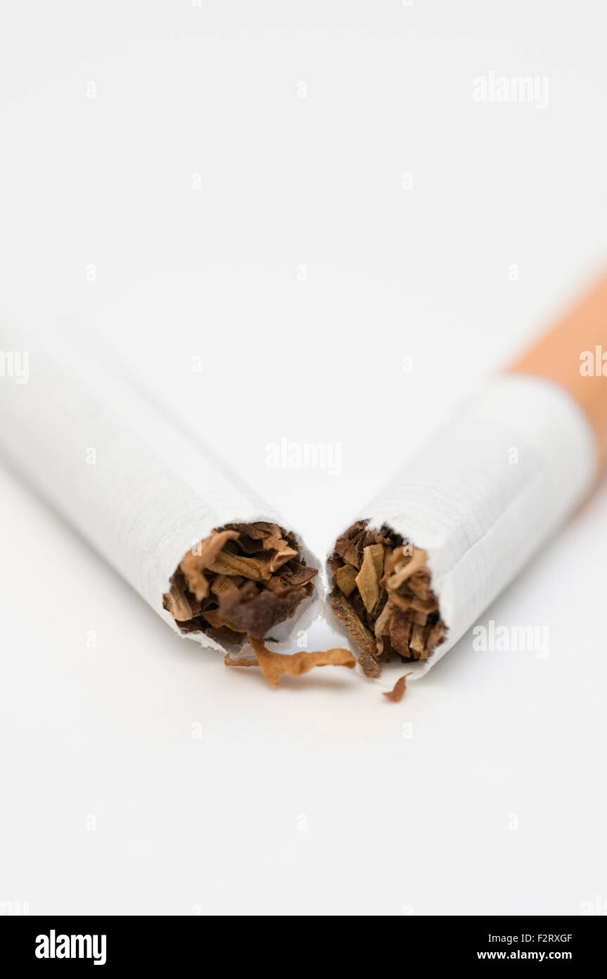 Tobacco broken hi-res stock photography and images - Alamy