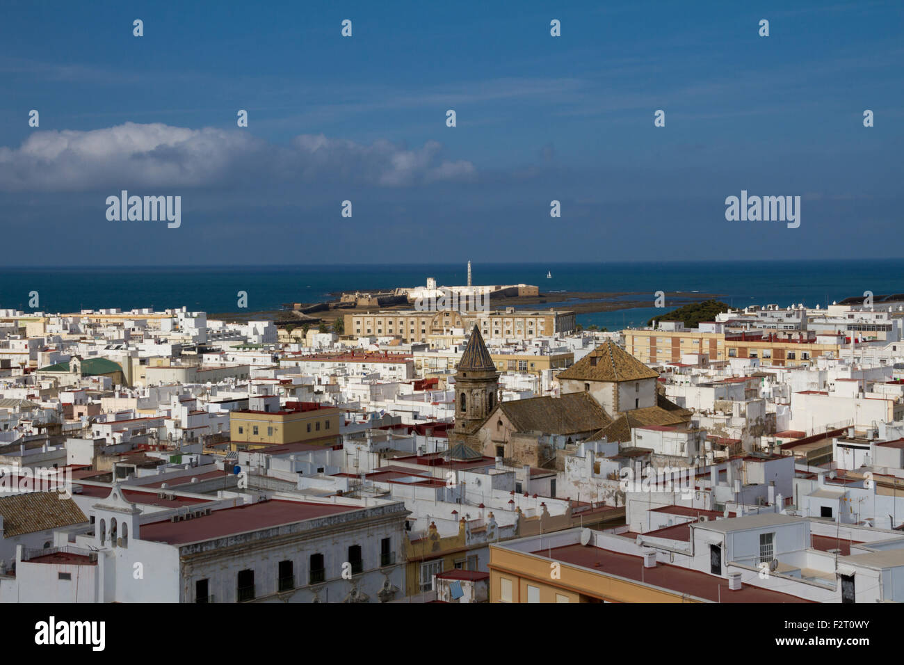 Cadiz old town hi-res stock photography and images - Alamy