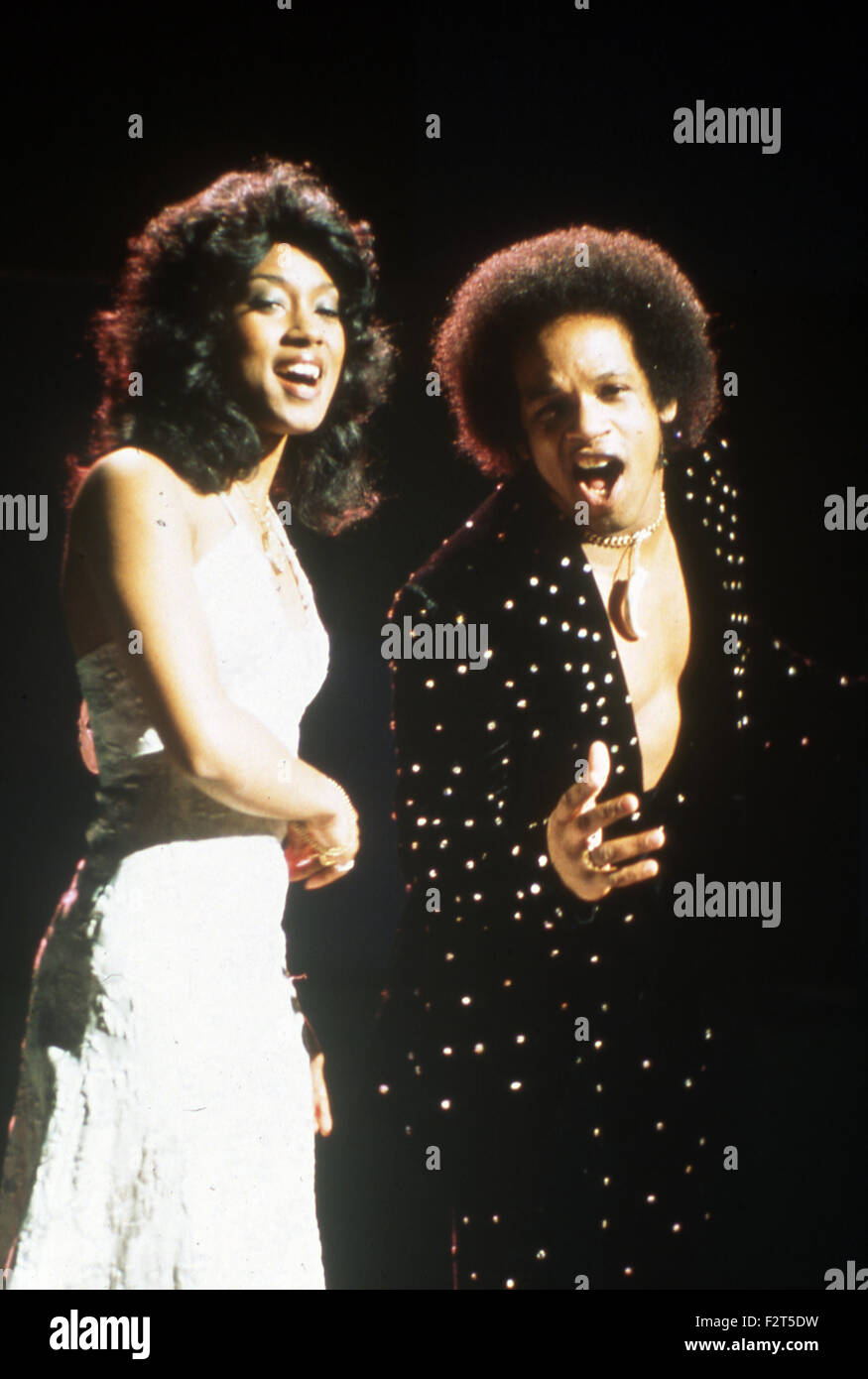 MAC AND KATIE KISSOON US vocal duo in 1975. Photo van Houten Stock ...