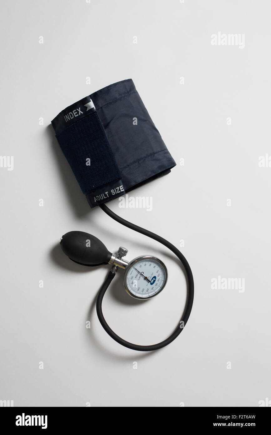 close up shot of blood pressure measuring device Stock Photo - Alamy