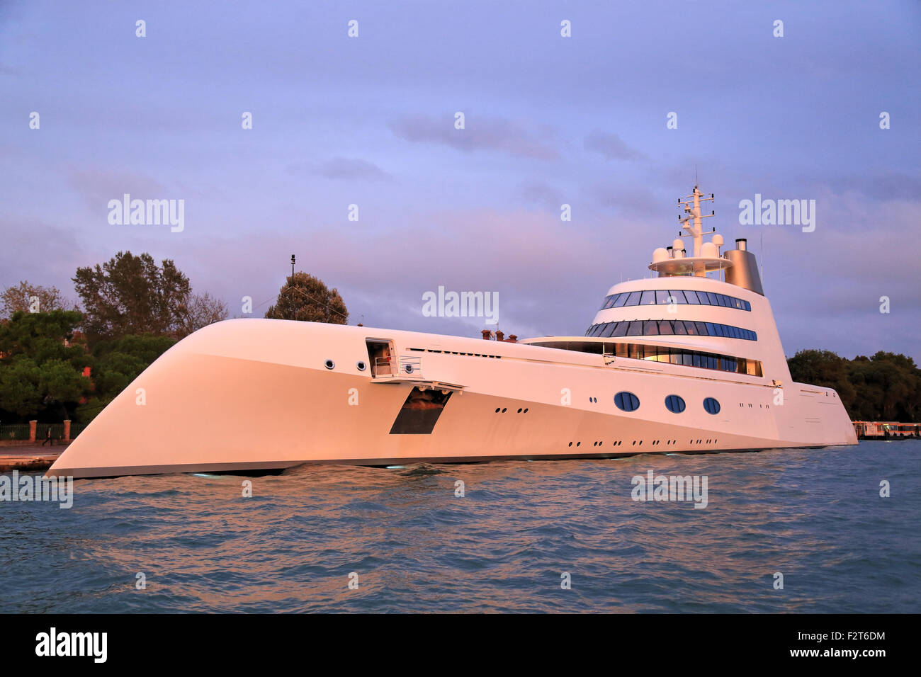 Aleksandra melnichenko hi-res stock photography and images - Alamy