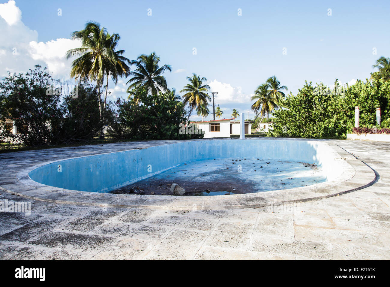 Deserted Pool, Matanzas Cuba Stock Photo - Alamy