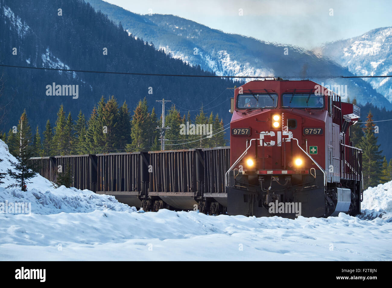 Canadian rockies train winter hi-res stock photography and images - Alamy