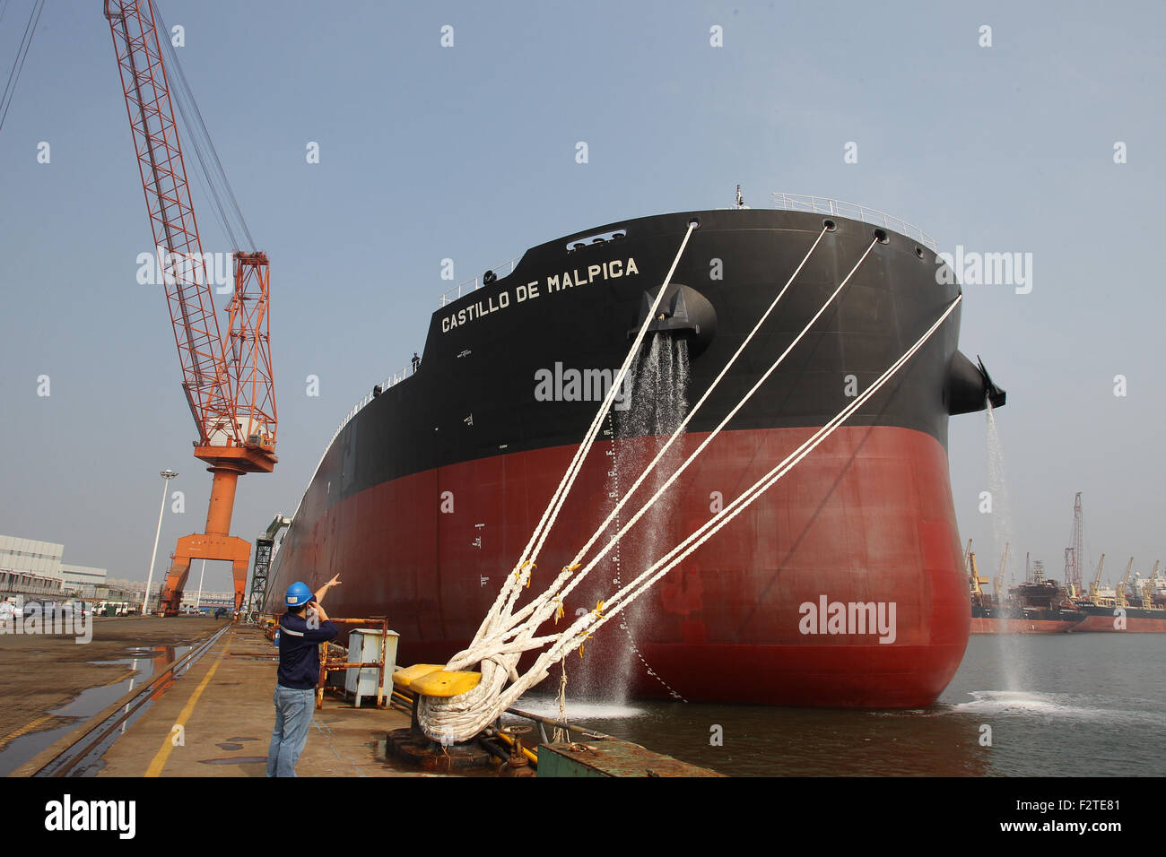 Bulk cargo ship hi-res stock photography and images - Alamy