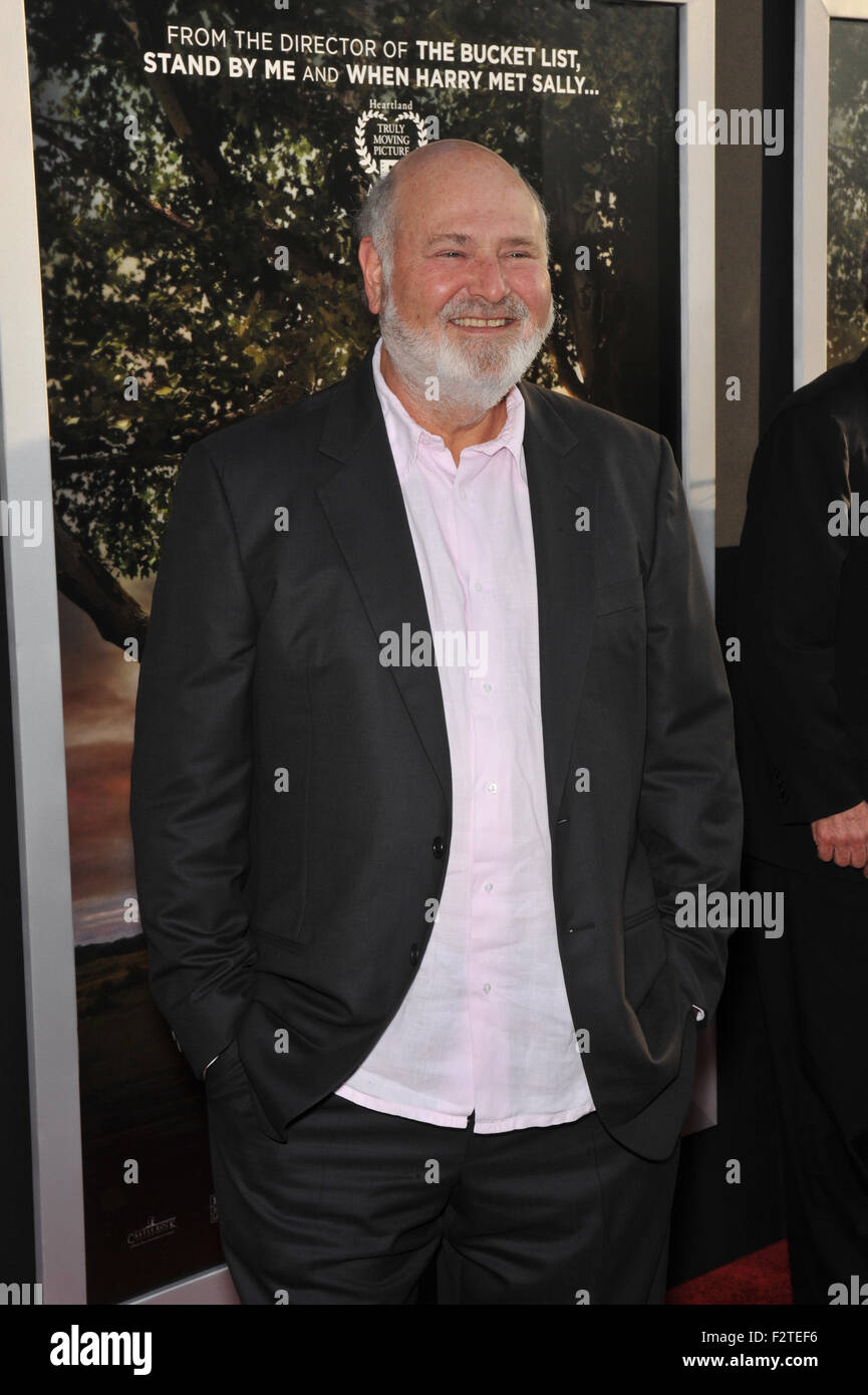 Rob reiner flipped premiere hi-res stock photography and images - Alamy