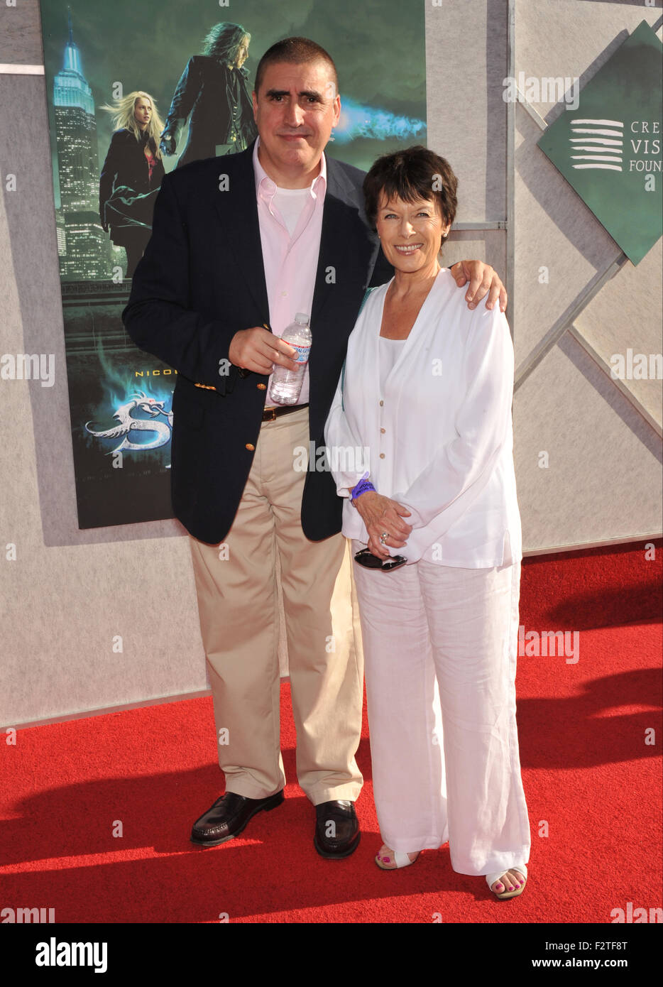 Alfred molina and jill gascoine hi-res stock photography and images - Alamy