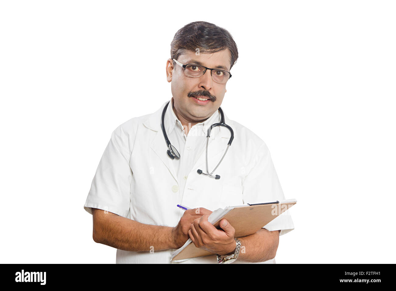 Doctor with report hi-res stock photography and images - Alamy