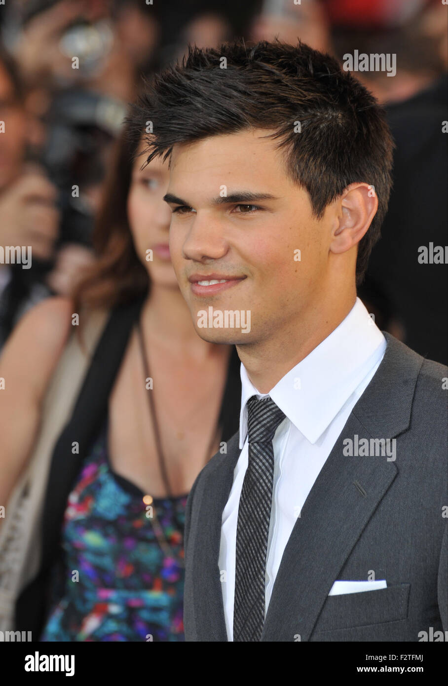 Taylor lautner the twilight saga hi-res stock photography and images ...