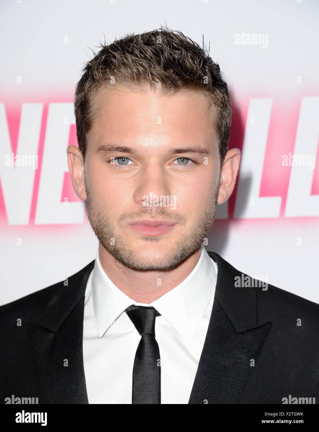 Jeremy irvine hi-res stock photography and images - Alamy