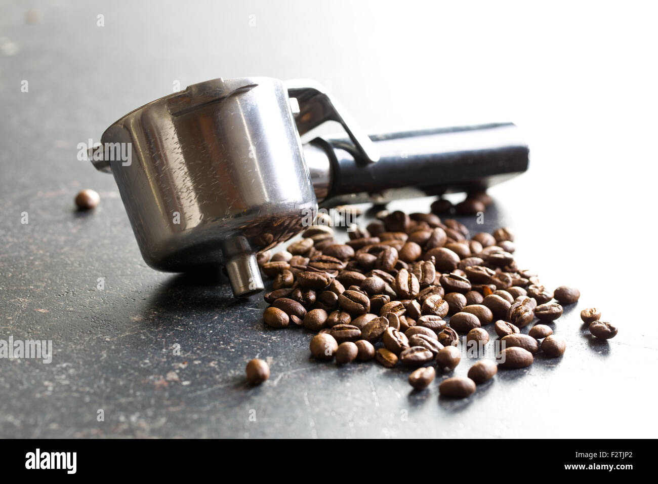 Roasted coffee beans portafilter hi-res stock photography and images ...