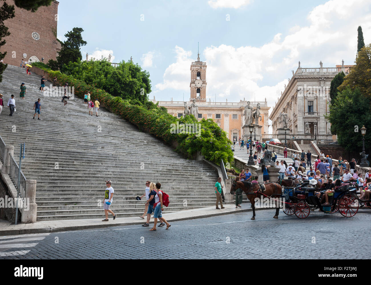 Tourists in Rome Italy Stock Photo - Alamy