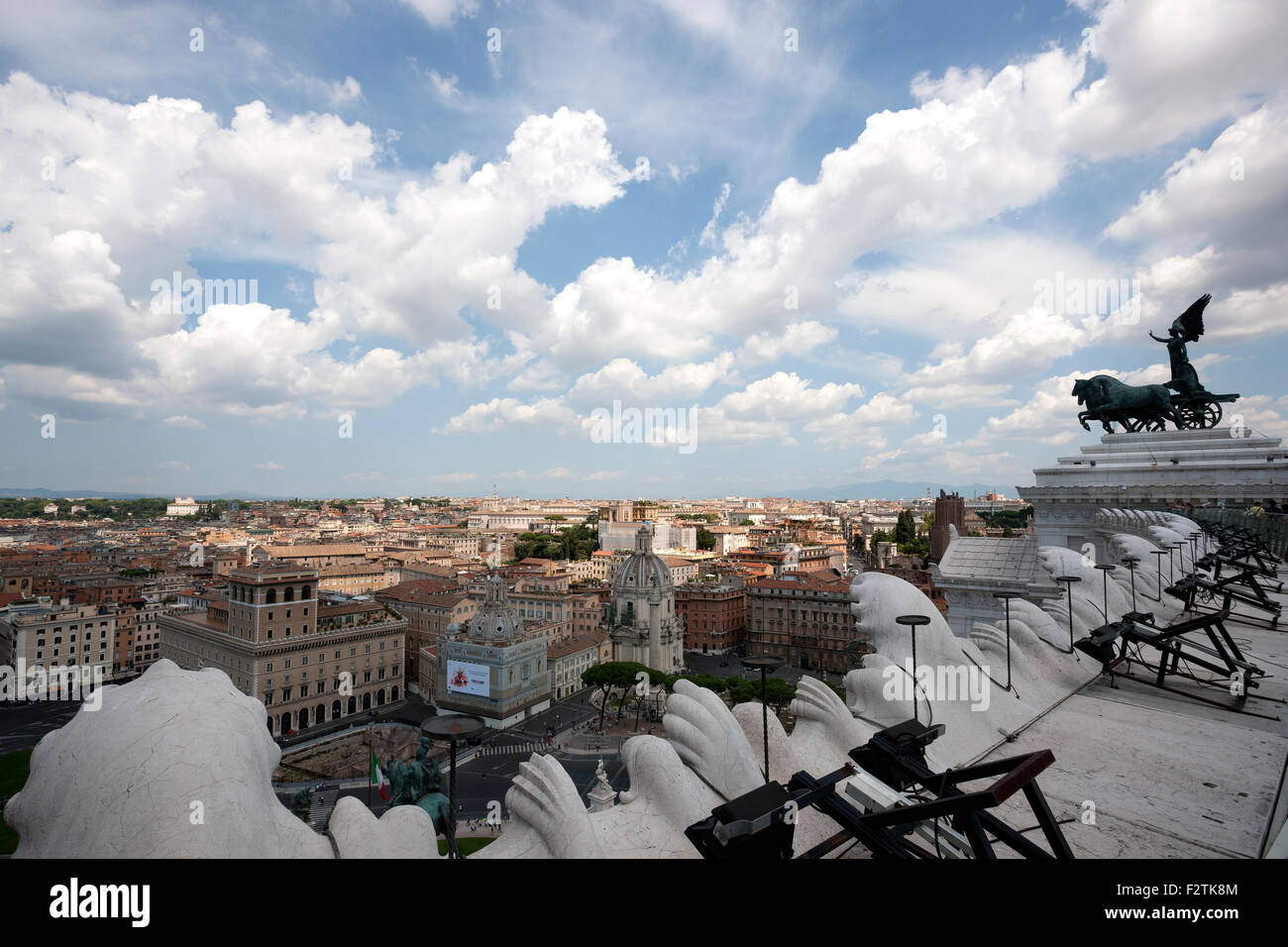 Rome Italy Monument a Vittorio Emanuele Stock Photo - Alamy