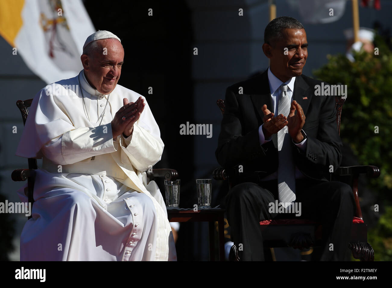 Washington, DC. 23rd Sep, 2015. (L-R) Pope Francis and U.S. President ...