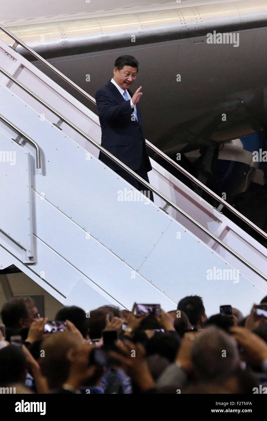 Seattle, USA. 23rd Sep, 2015. Chinese President Xi Jinping steps out of ...