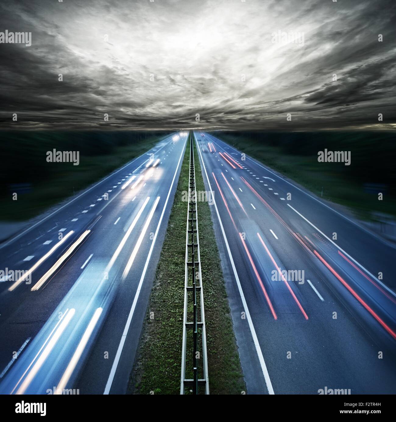 Traffic at night Stock Photo - Alamy