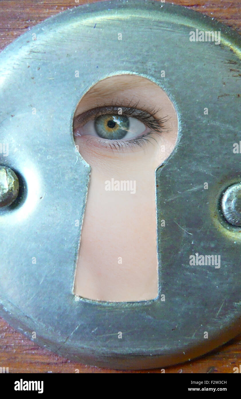 Spying and keyhole hi-res stock photography and images - Alamy