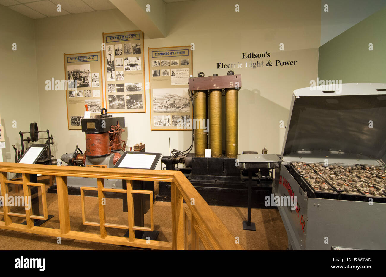 Thomas Edison inventor home and museum in Ft Myers Florida inventions ...