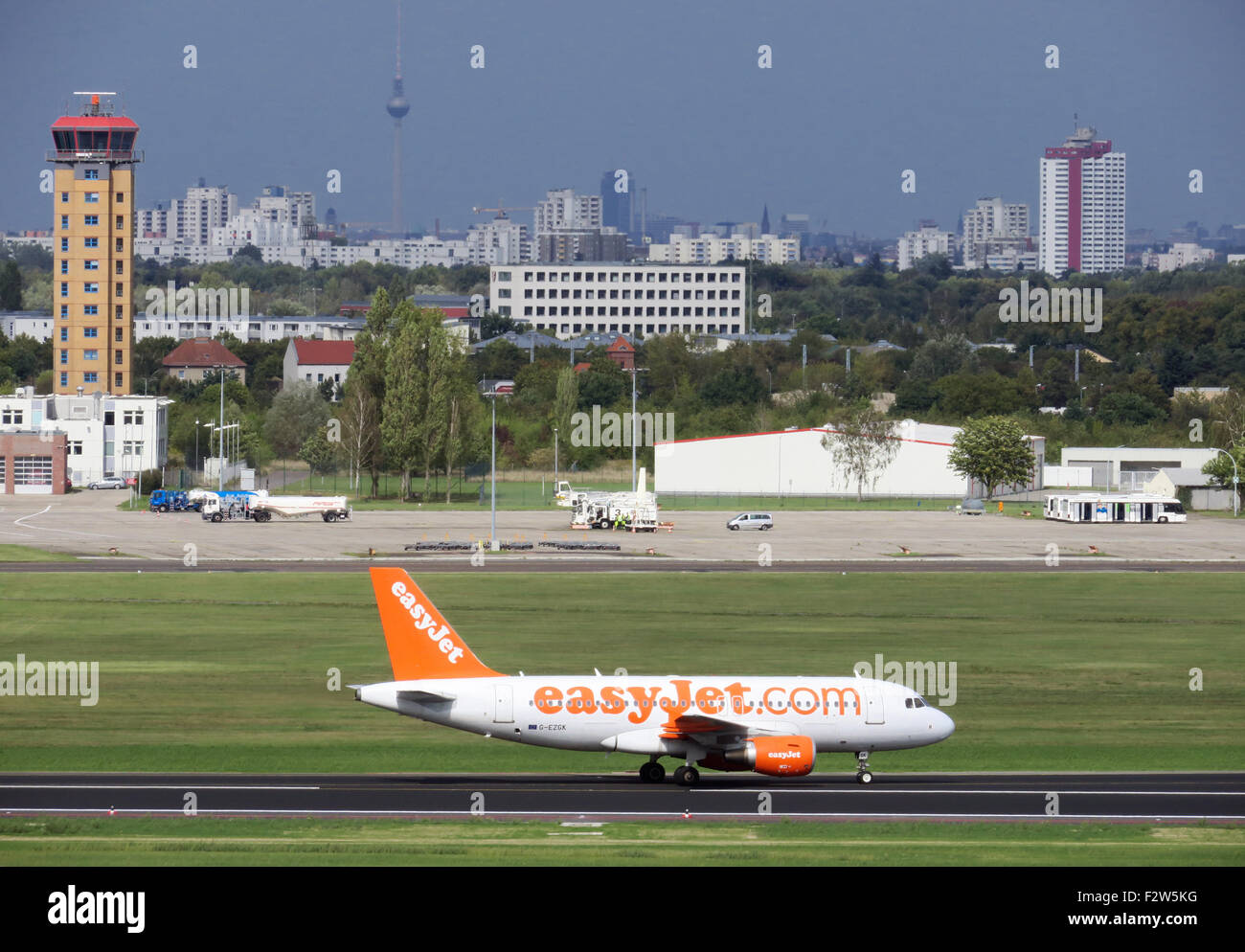 An Easyjet airplane just arrived on the landing strip behind the future ...