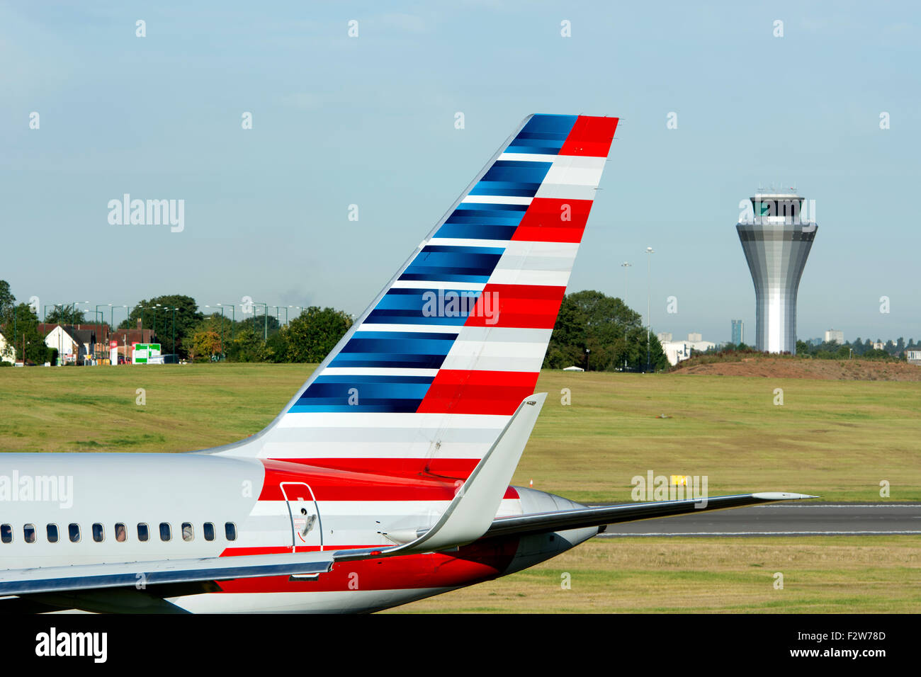 Tail boeing 757 jet aircraft hi-res stock photography and images - Alamy