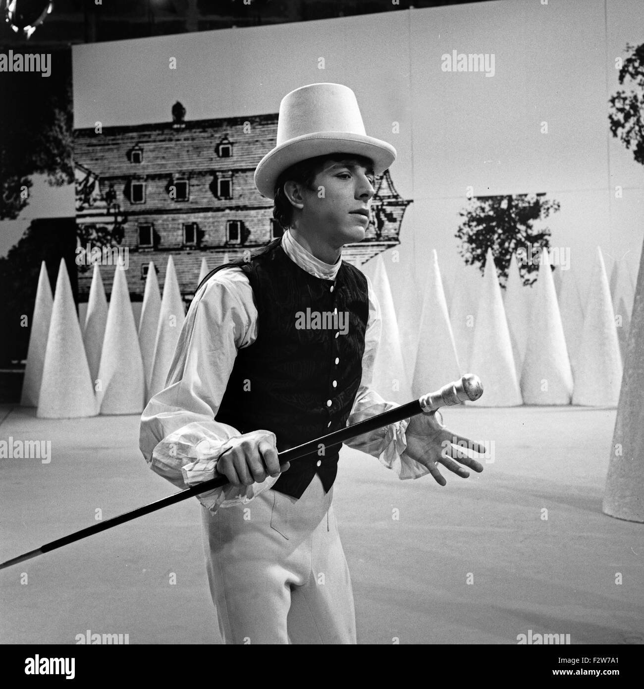 Der neffe hi-res stock photography and images - Alamy