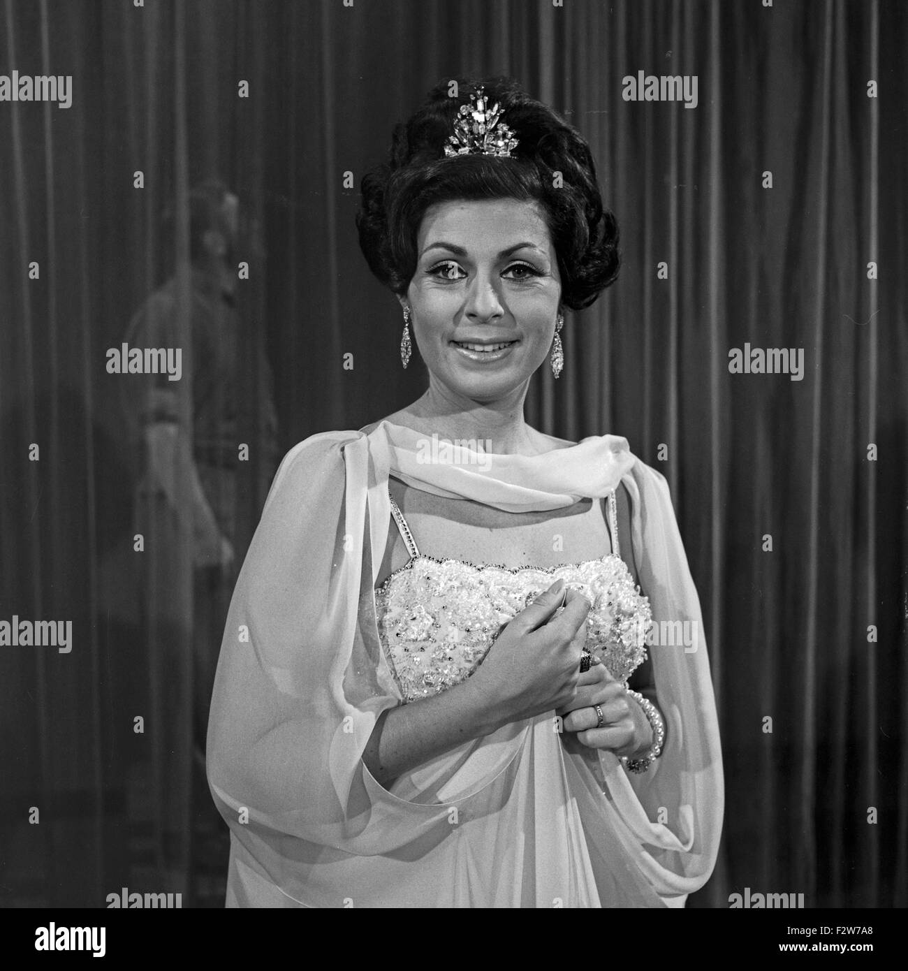 Amerikanische Opernsängerin Roberta Peters in Hamburg, Deutschland ...