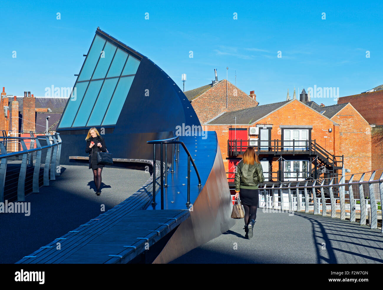 Scale Lane Bridge High Resolution Stock Photography and Images - Alamy